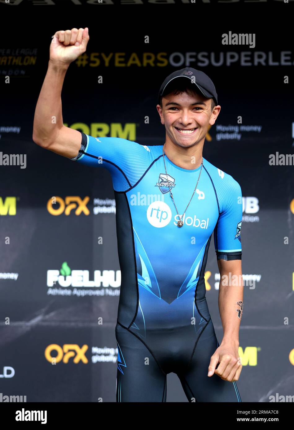 Alex yee podium hi-res stock photography and images - Alamy