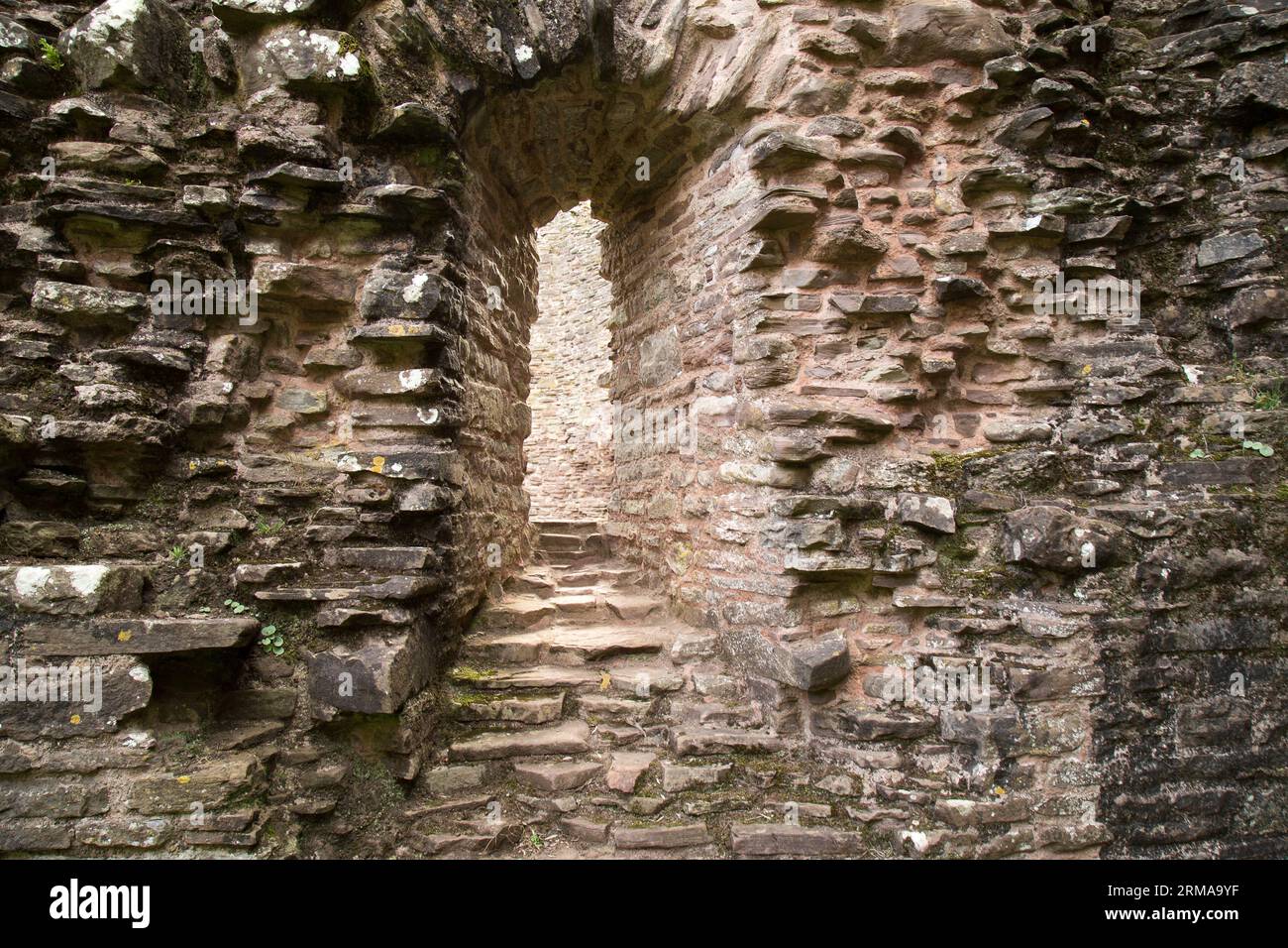 Ruined steps hi-res stock photography and images - Alamy