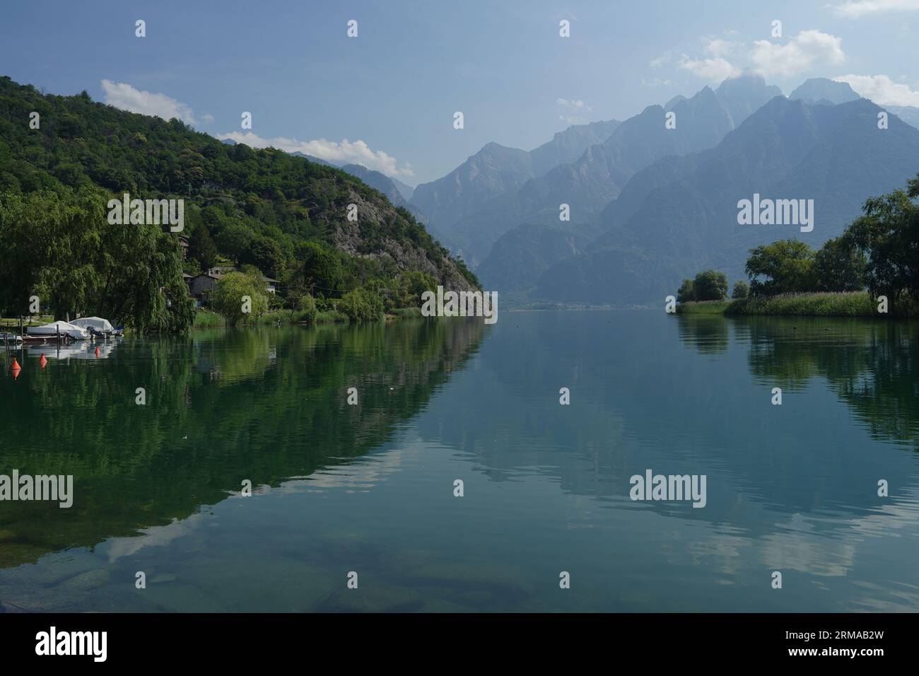 Milan.10.01.23.View of a glimpse of via Montenapoleone from a side ...