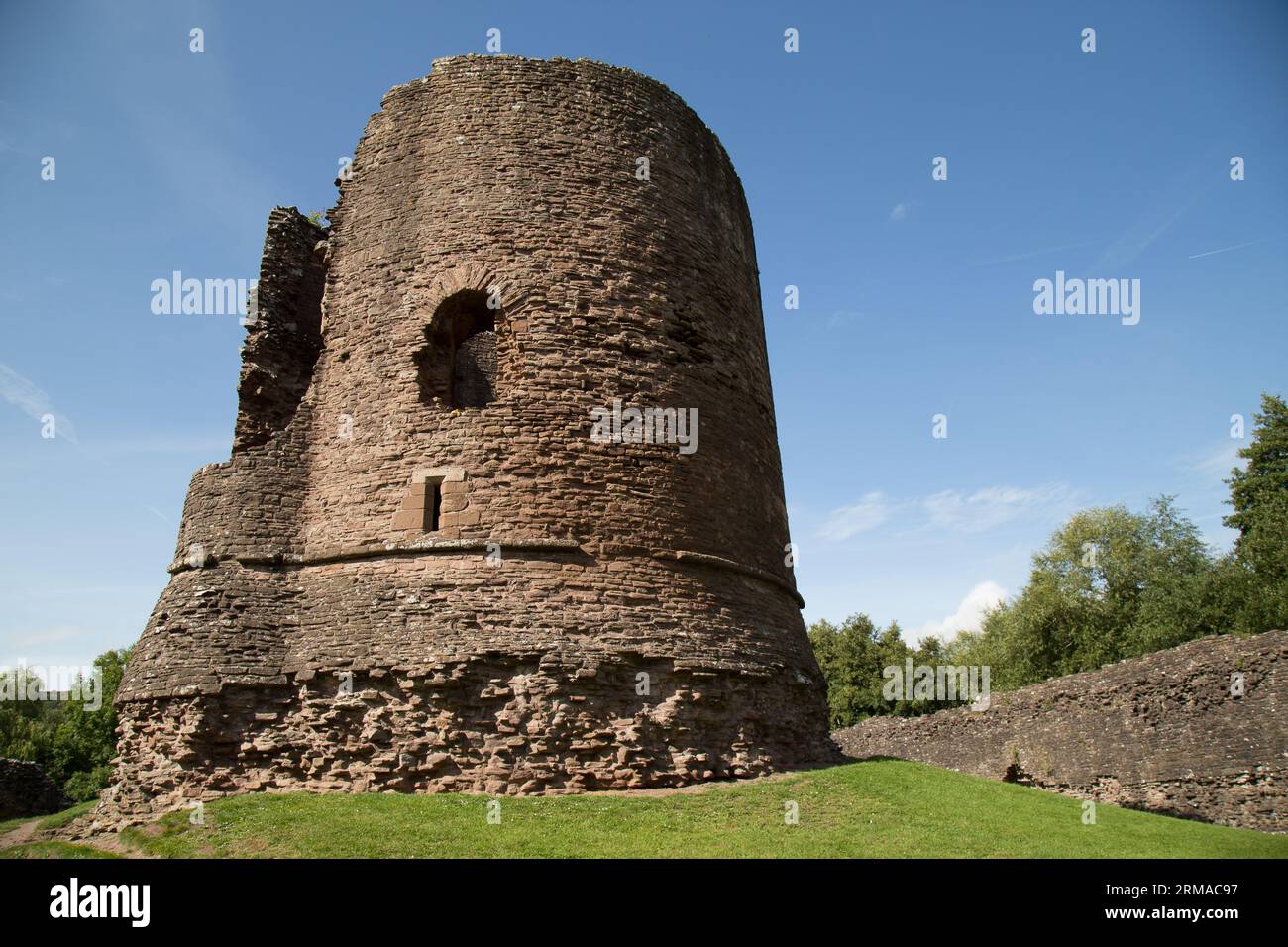 Skenfrith ruined Castle Monmouthshire Wales Stock Photo - Alamy