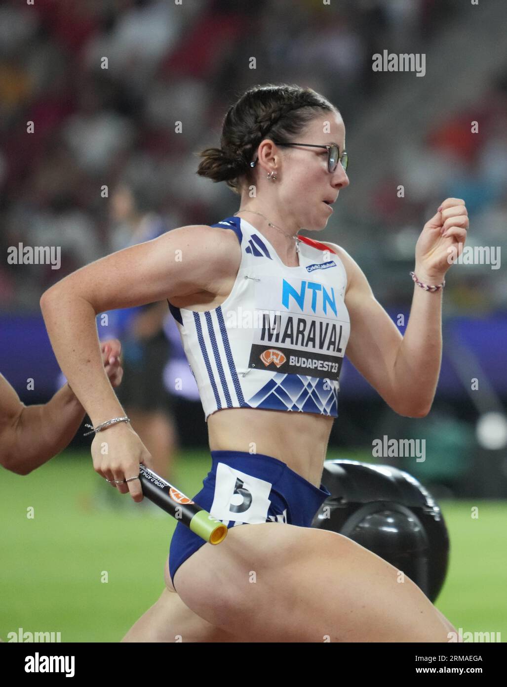Louise MARAVAL of FRA Heat 1 4X400 METRES RELAY WOMEN during the World ...