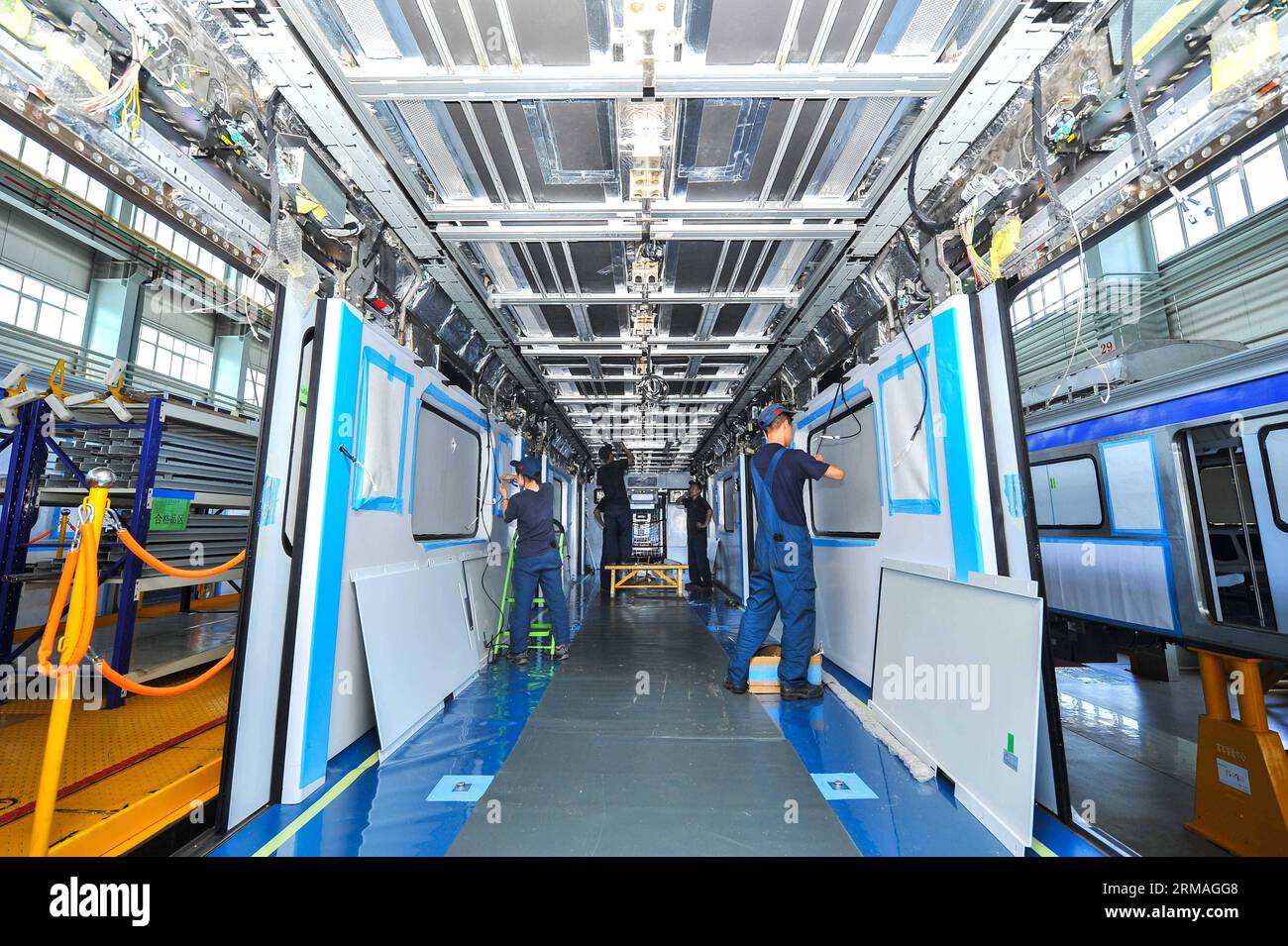 Electronics factory america hi-res stock photography and images - Alamy