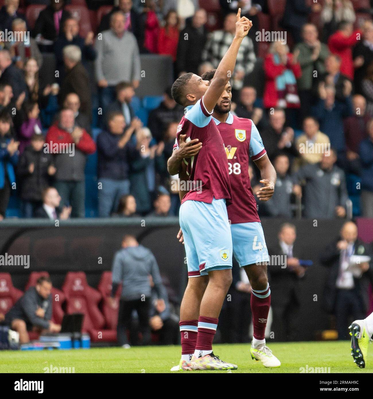 Lyle Foster #17 of Burnley FC celebrates his goal during the Premier ...