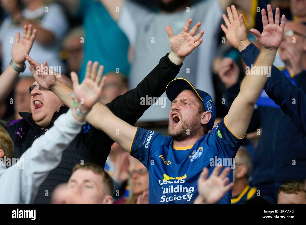 Leeds united team photo hi-res stock photography and images - Alamy