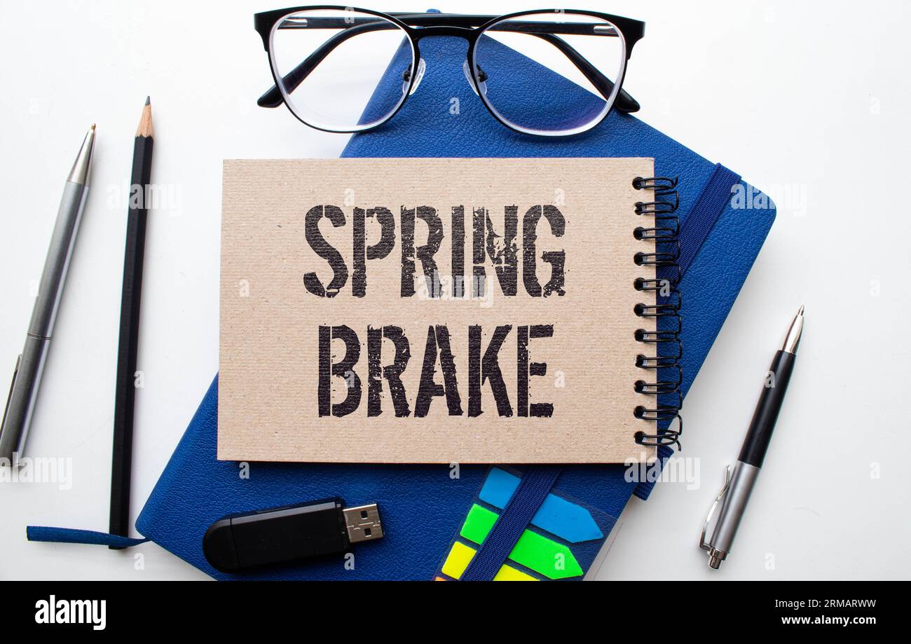 Spring Brake text on notepad, concept background Stock Photo - Alamy