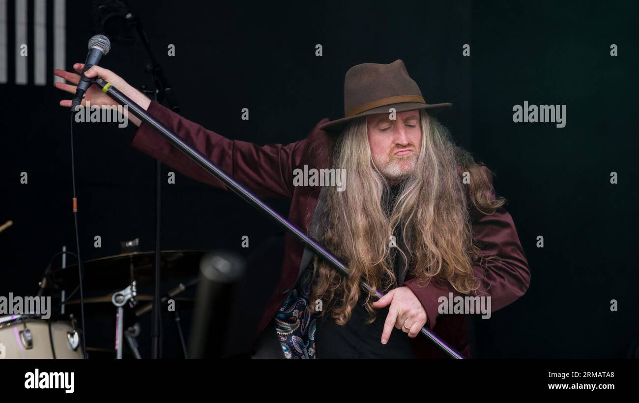 Cormac neeson the answer hi-res stock photography and images - Alamy Cormac neeson the answer hi-res stock photography and images - Alamy