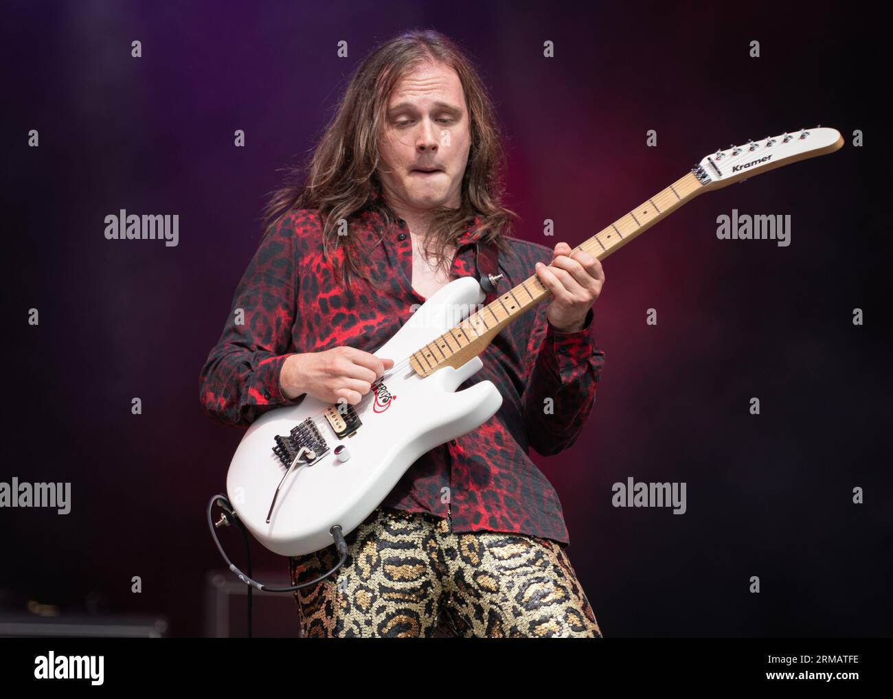 Newark, United Kingdom. 26 August 2023, Pictured Deraps lead singer and ...