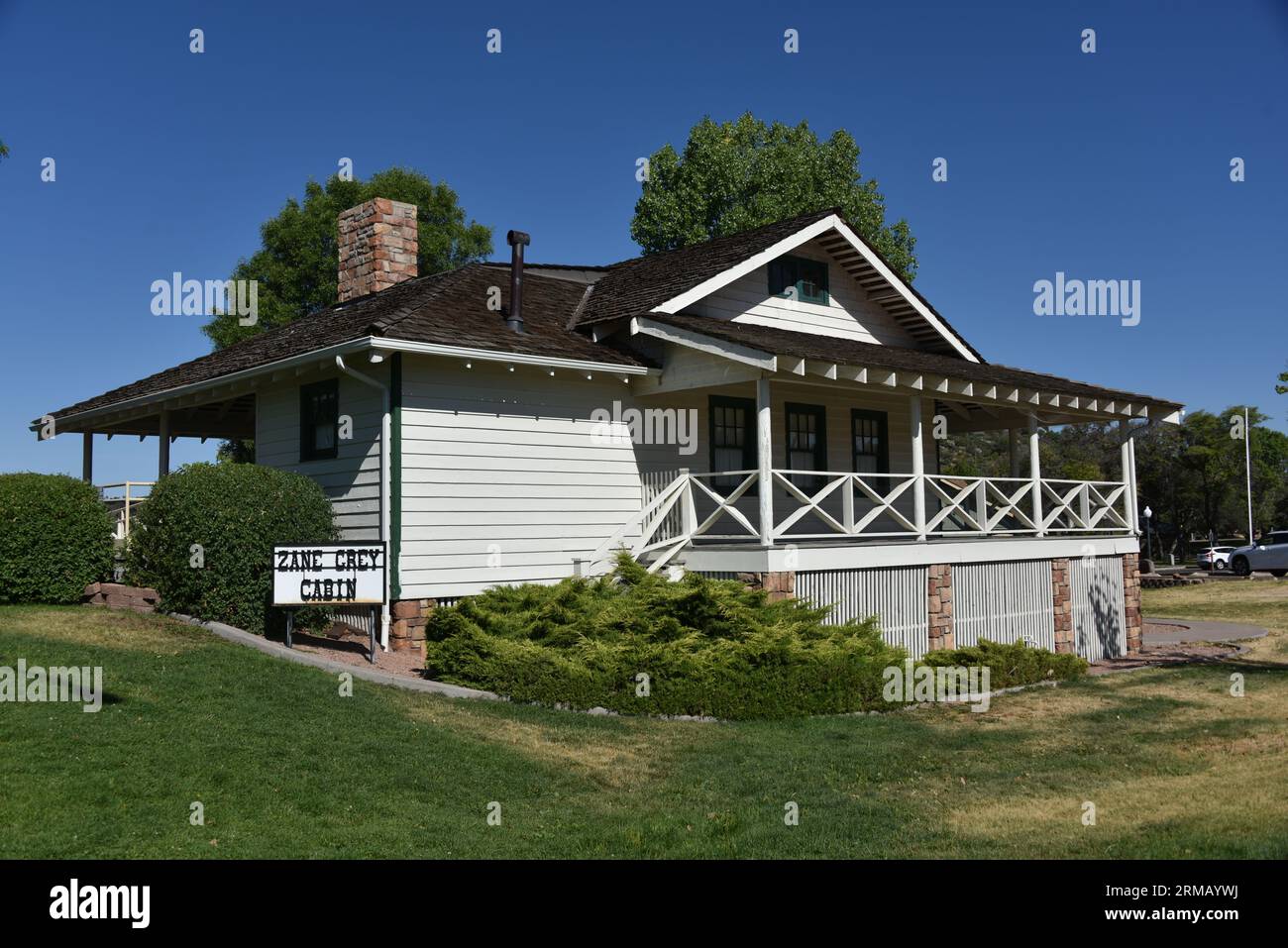 Zane grey replica cabin hi-res stock photography and images - Alamy
