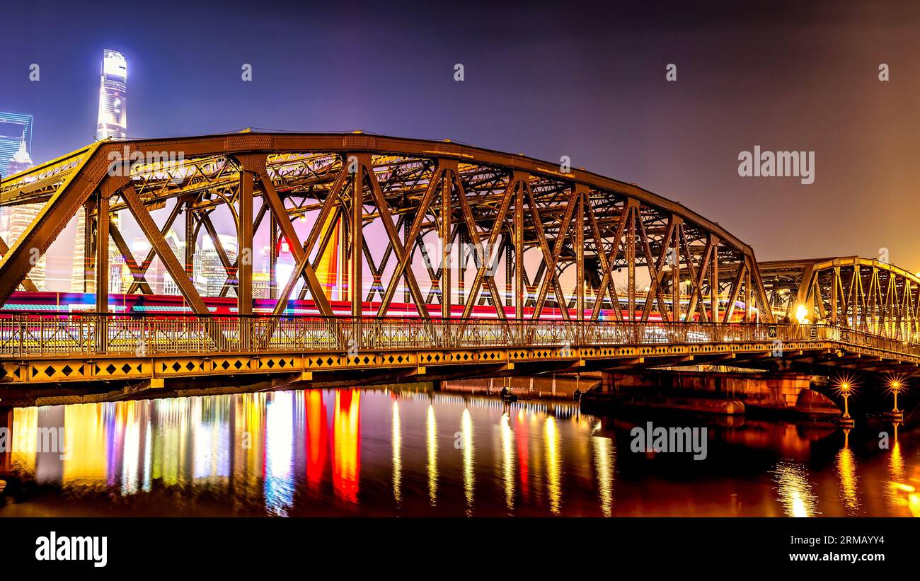 Train crossing an railway crossing at night hi-res stock photography ...