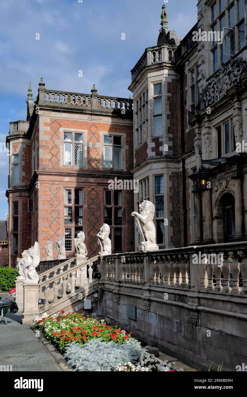 Crewe hall hotel, cheshire Stock Photo - Alamy