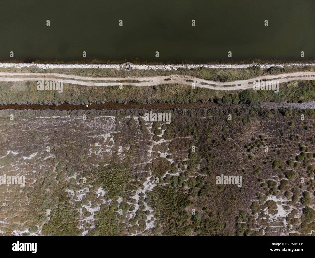 Lesina lake hi-res stock photography and images - Alamy