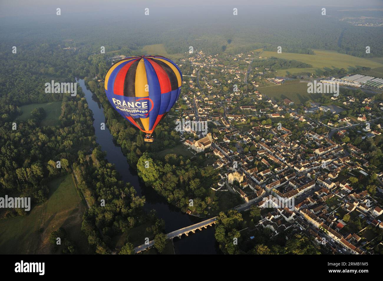 Grez sur loing hi-res stock photography and images - Alamy