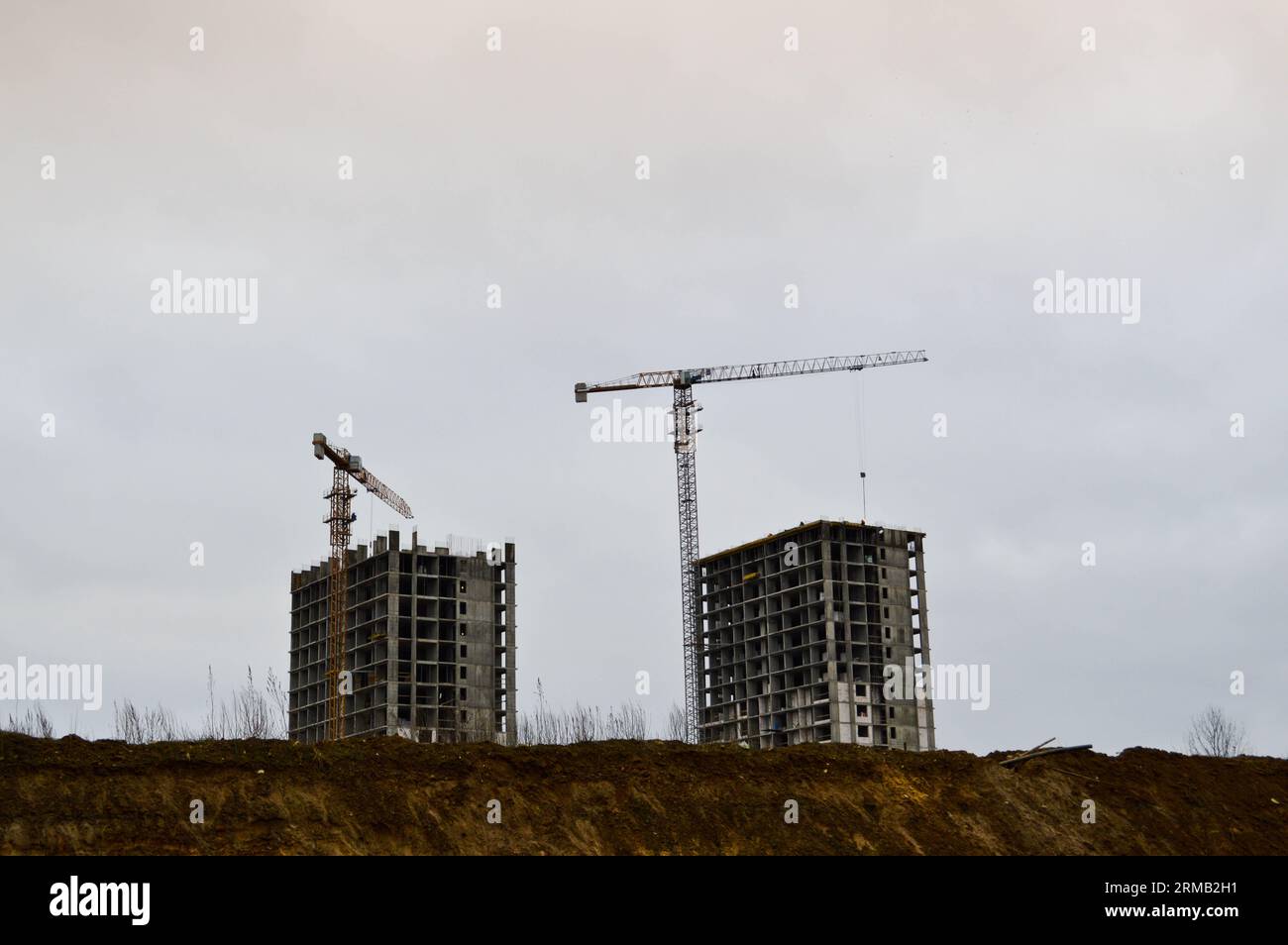 Construction of large modern monolithic frame houses, buildings using ...