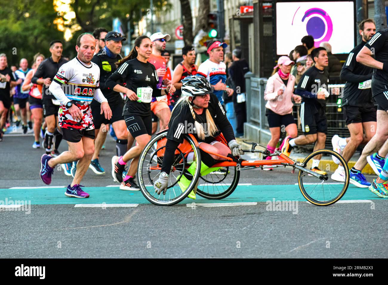 Buenos aires half marathon hi-res stock photography and images - Alamy
