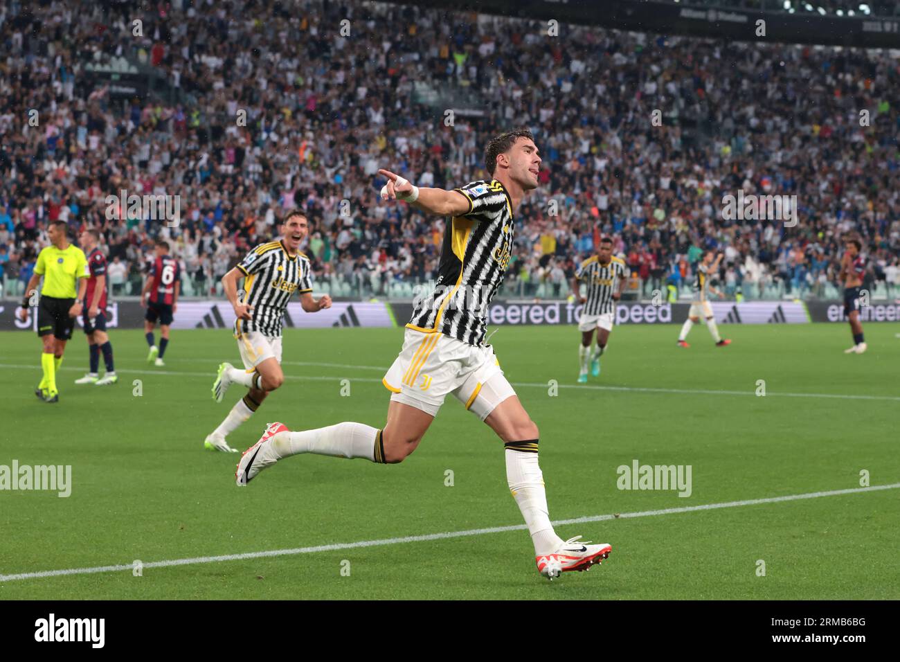 Vlahovic goal serie a hi-res stock photography and images - Alamy