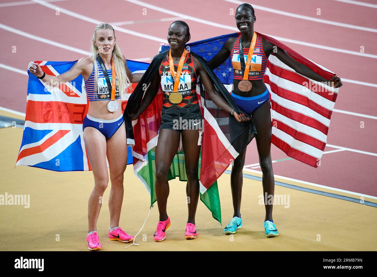 From left: Silver medalist Keely Hodgkinson, of Great Britain, Gold ...