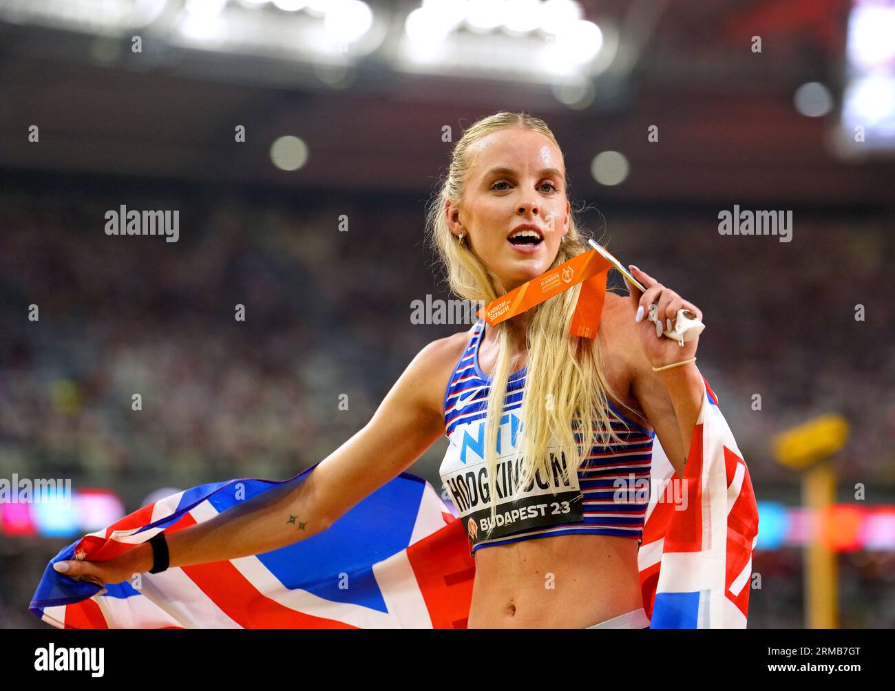 Great Britain's Keely Hodgkinson celebrates with her silver medal after ...