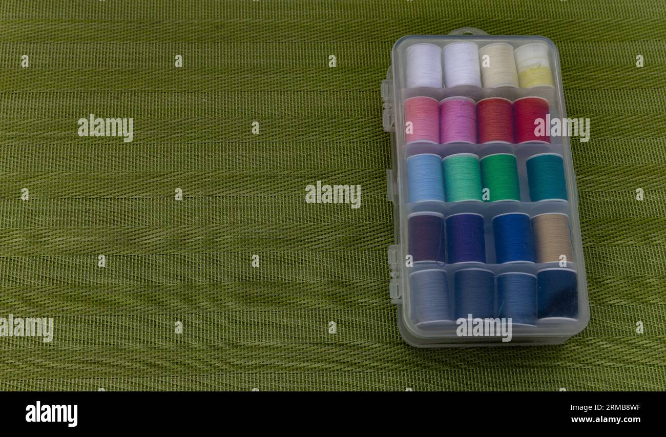 How to thread a sewing machine hi-res stock photography and images - Alamy