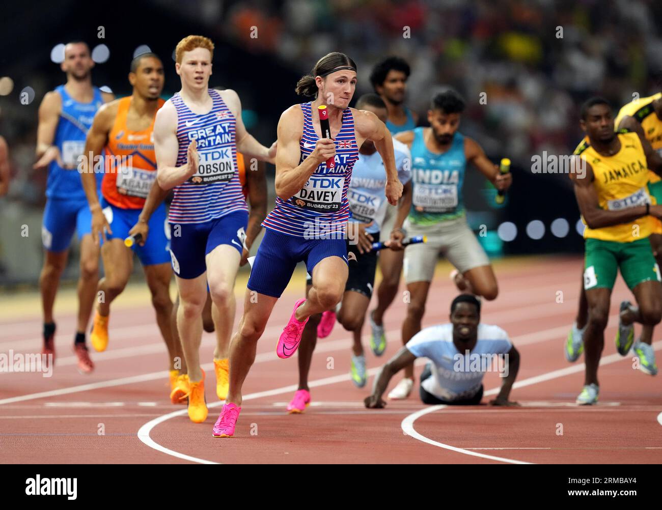 Mens 4x400 metres relay final hi-res stock photography and images - Alamy