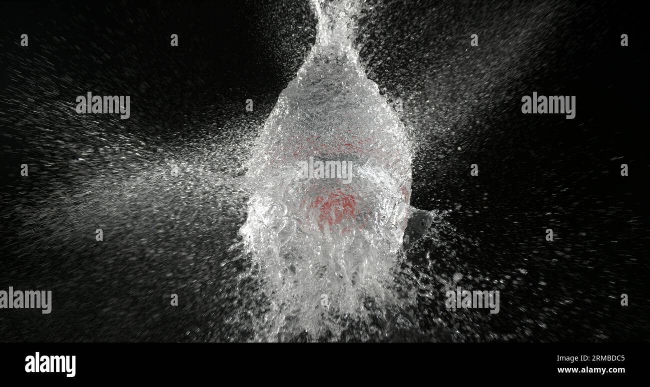 Breaking water balloon hi-res stock photography and images - Alamy