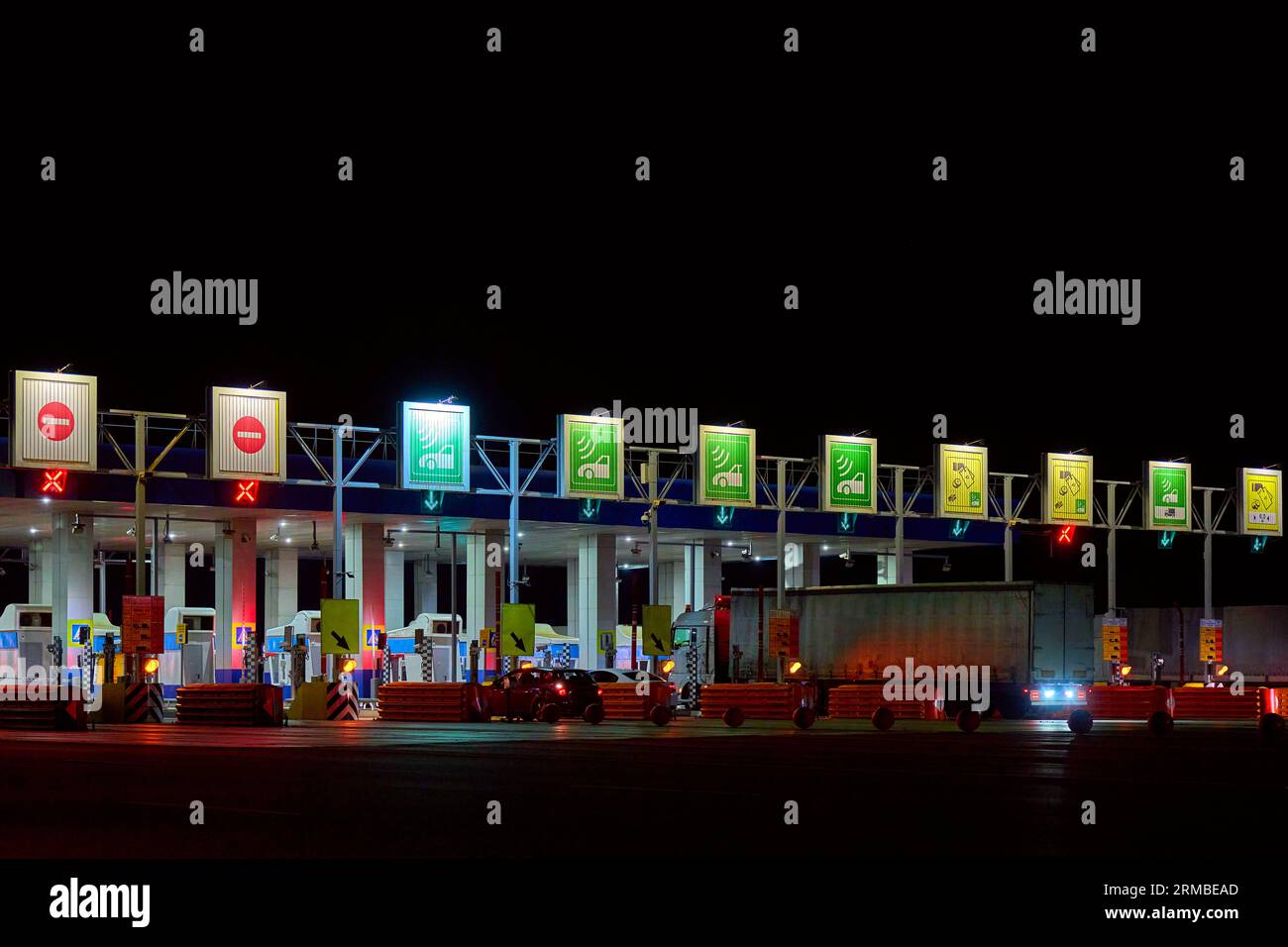 Toll barriers hi-res stock photography and images - Alamy