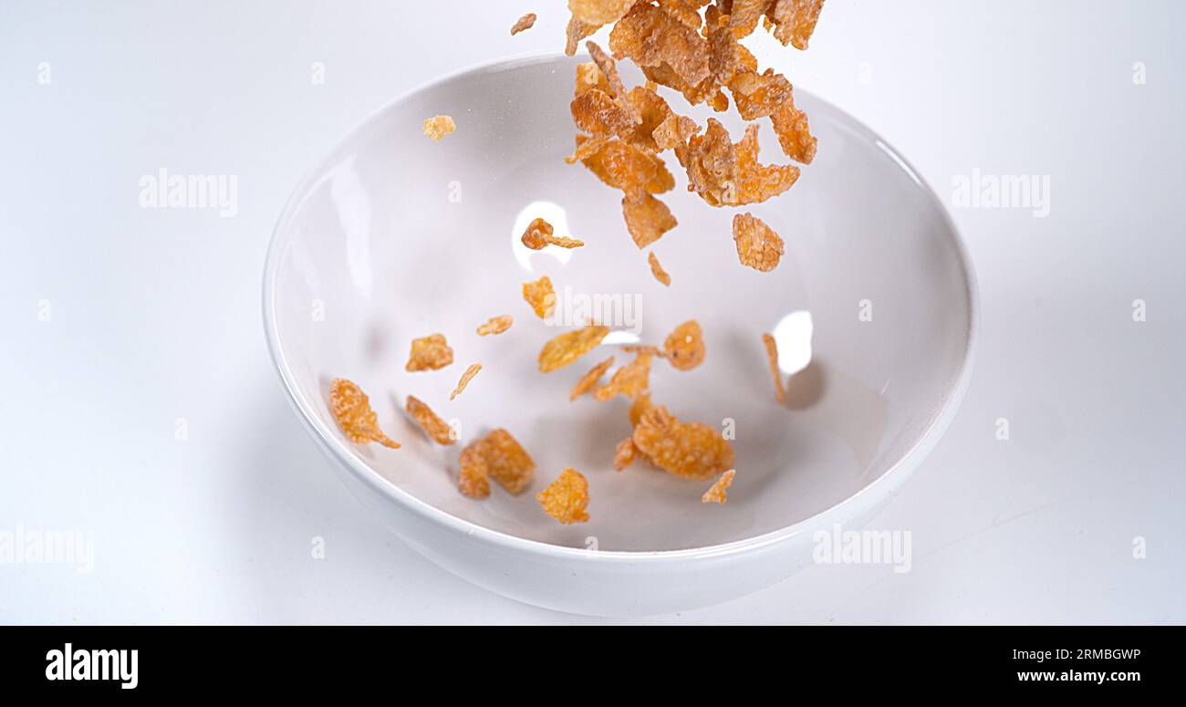 Cereals falling bowl hi-res stock photography and images - Alamy