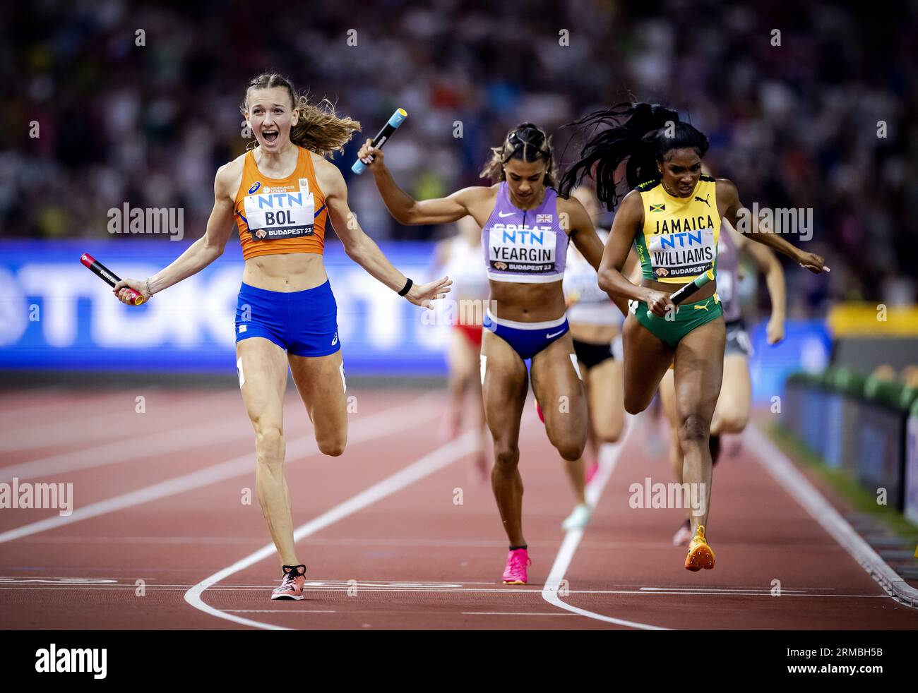 BUDAPEST - 27/08/2023, Lieke Klaver, Eveline Saalberg, Cathelijn ...