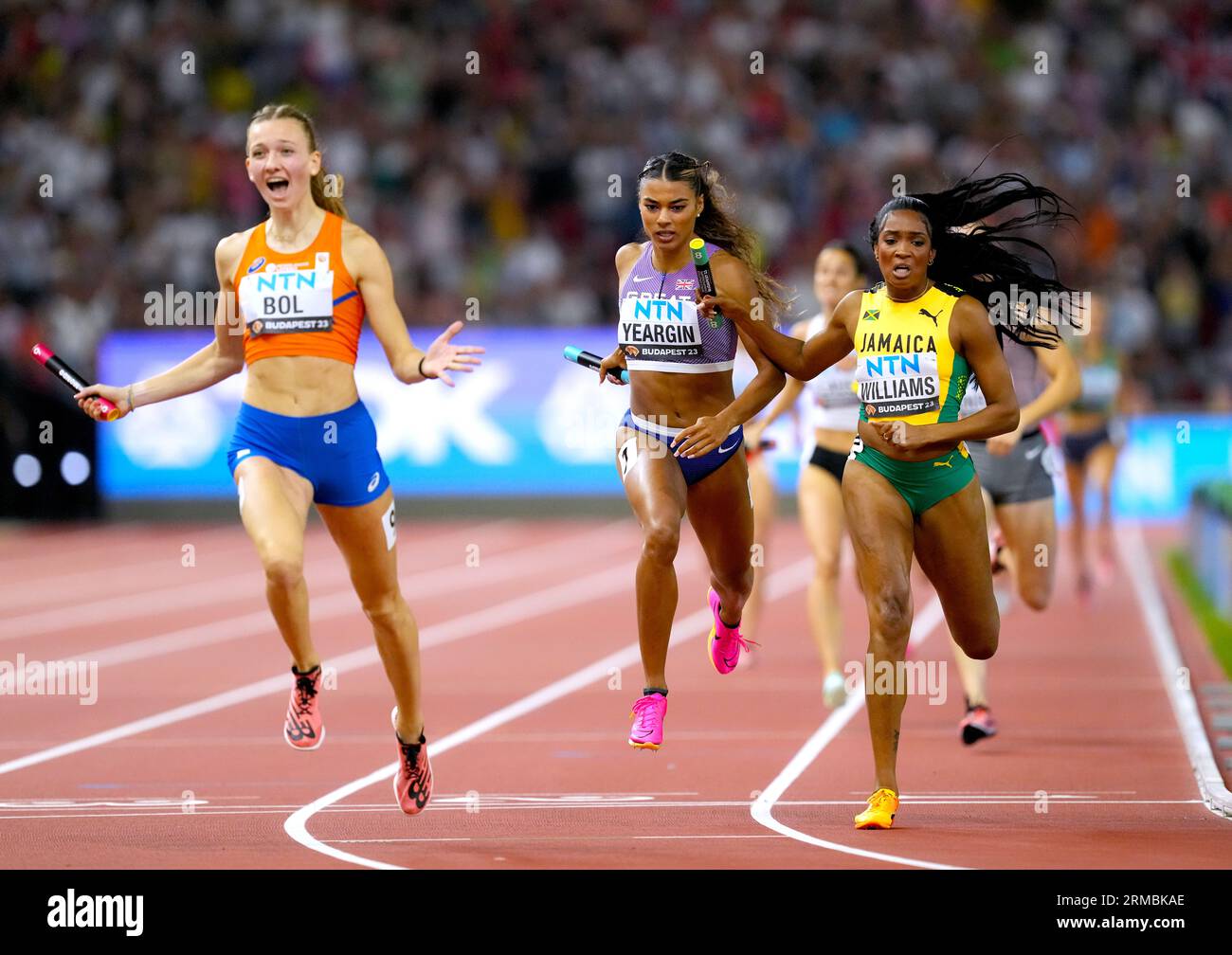Great Britain's Nicole Yeargin (centre) finishes third to take the ...