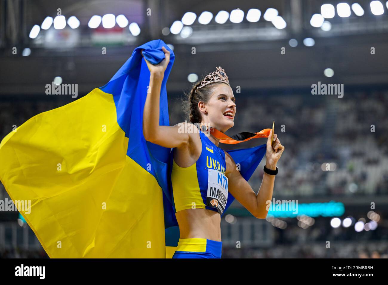 Yaroslava Mahuchikh, of Ukraine, celebrates after winning the gold ...