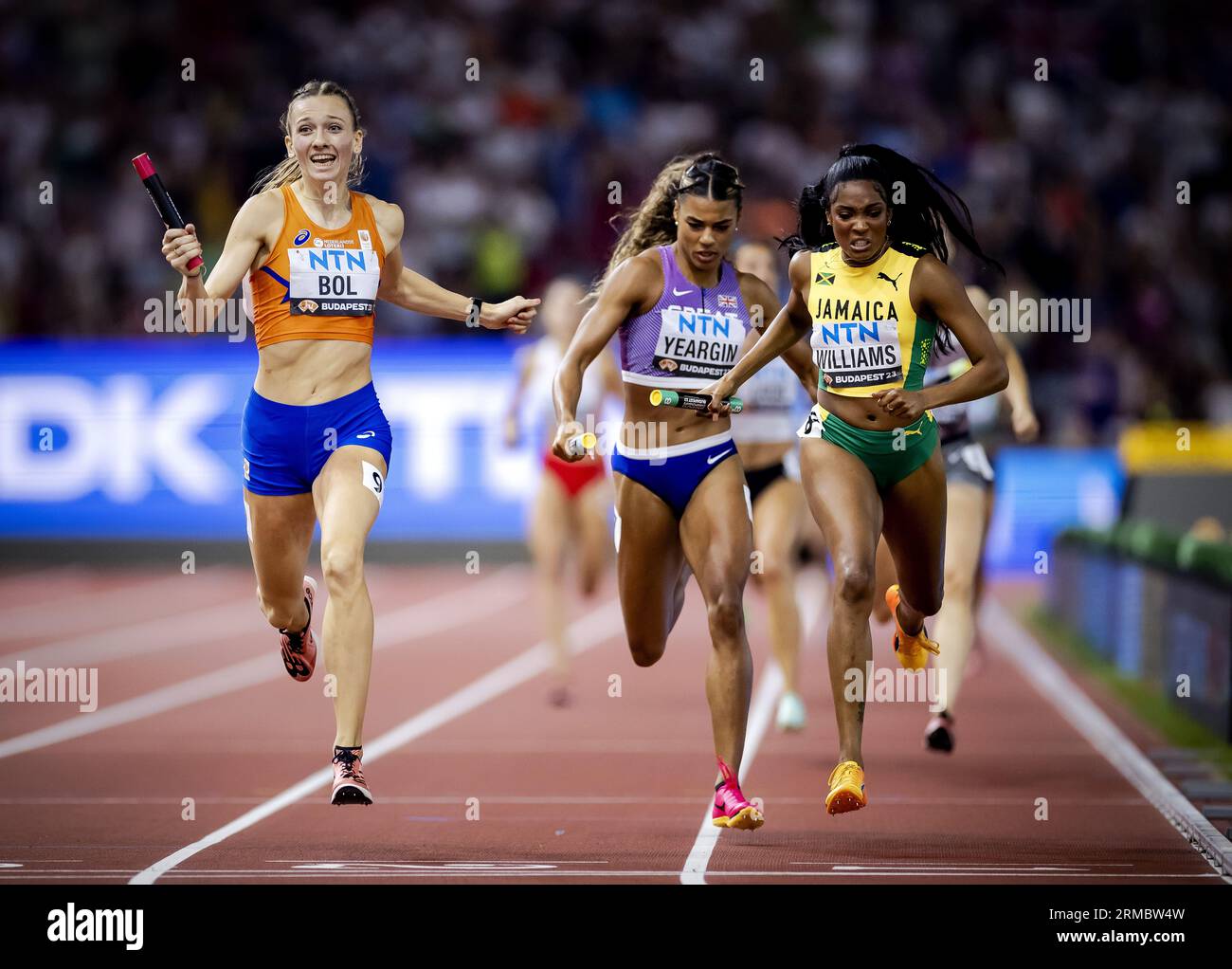 BUDAPEST - 27/08/2023, Lieke Klaver, Eveline Saalberg, Cathelijn ...