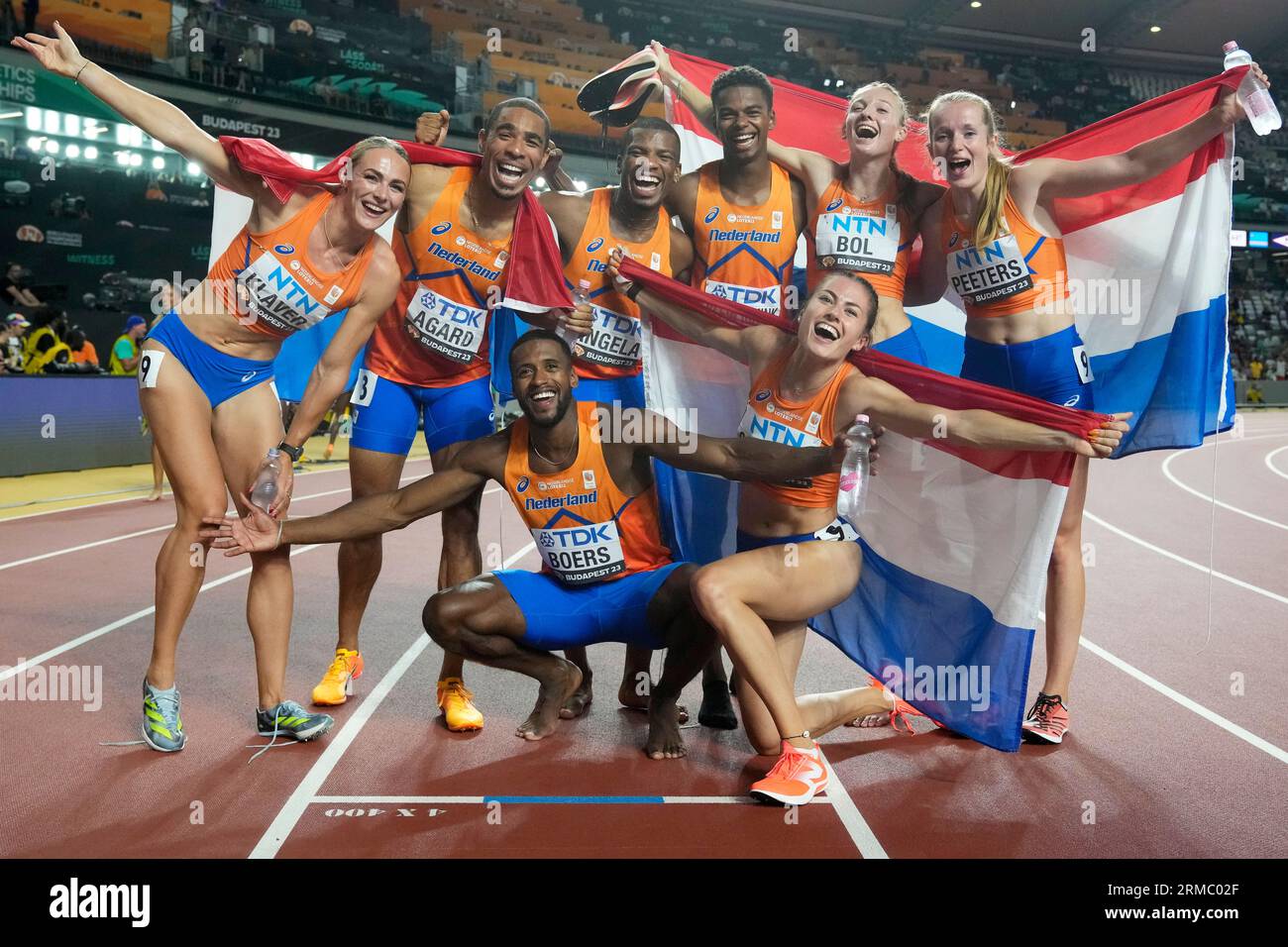 The Men's and the Women's 4 X 400-meters relay teams of the Netherlands ...