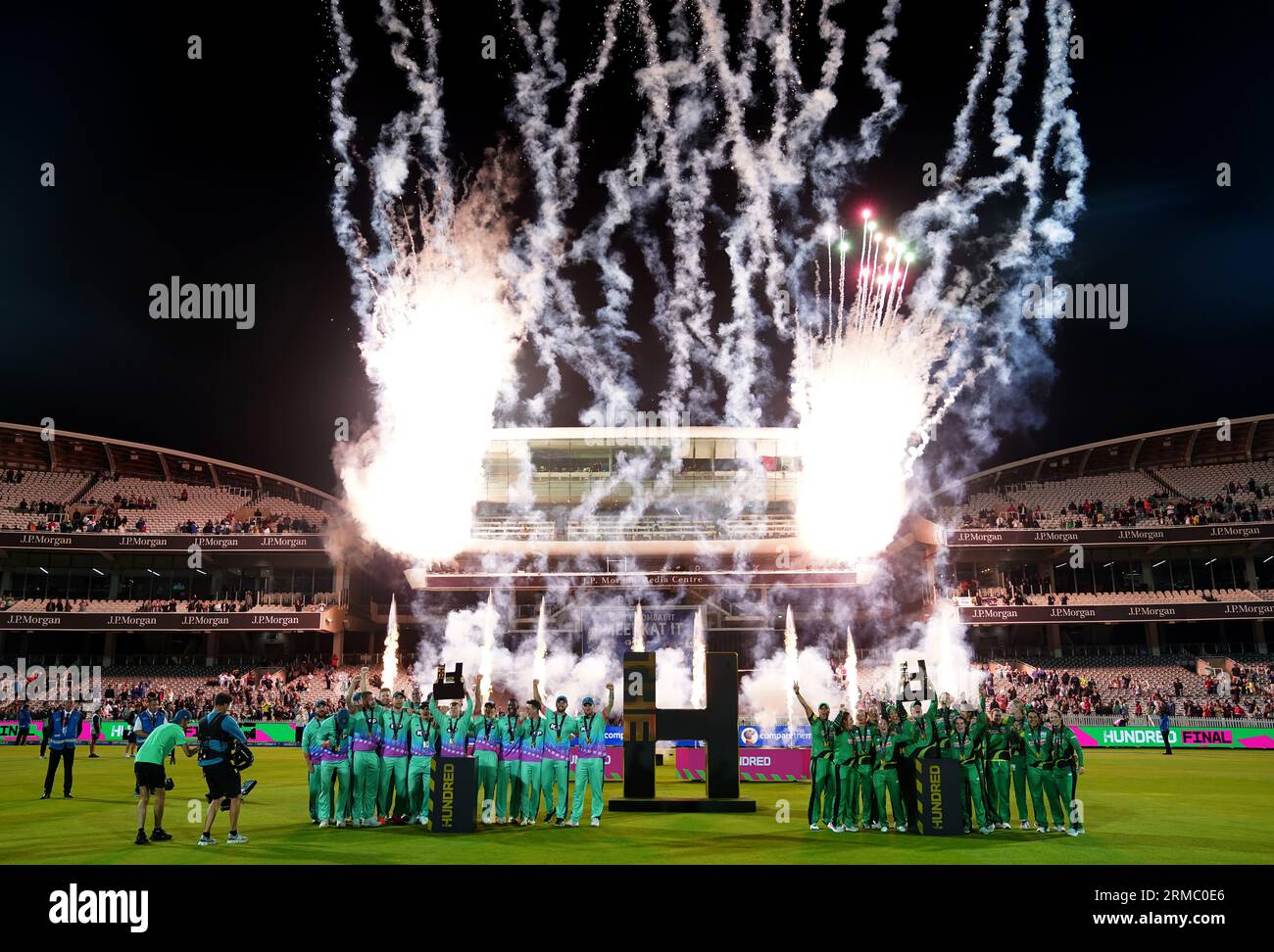 Oval Invincibles men and Southern Brave women celebrate with their ...