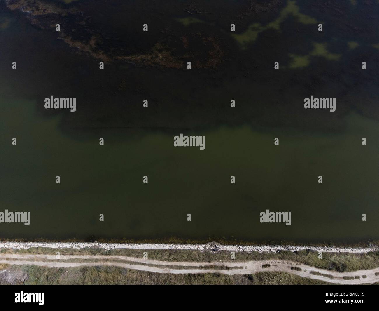 Lesina lake hi-res stock photography and images - Alamy