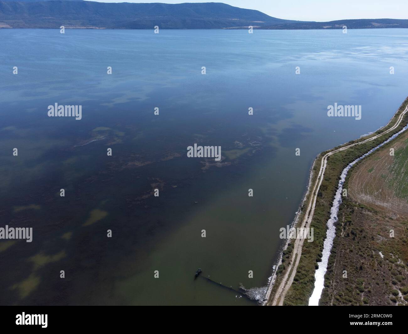 Lake Lesina, Lesina, Apulia (Italy Stock Photo - Alamy