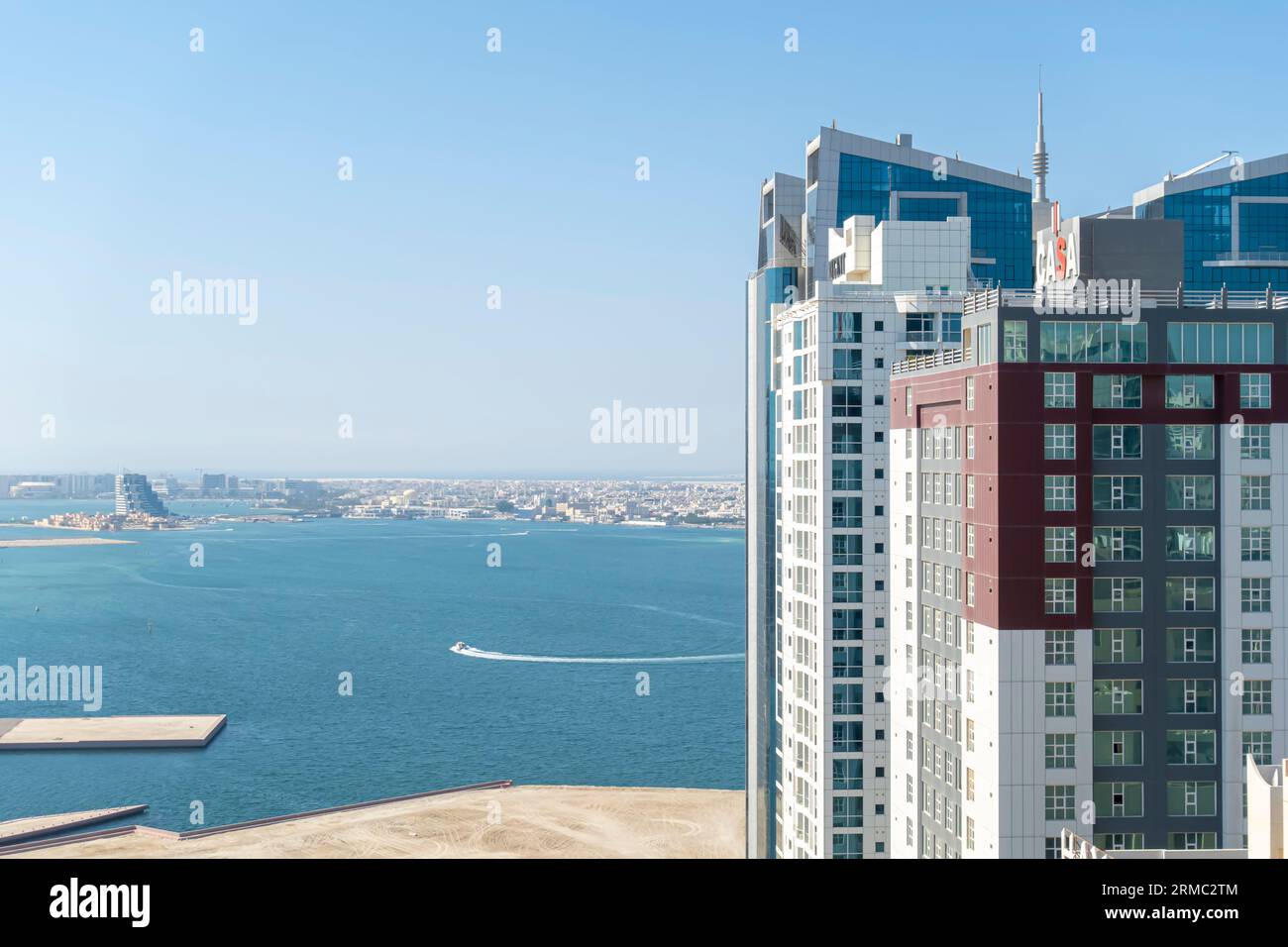 Bahrain bay development hi-res stock photography and images - Alamy
