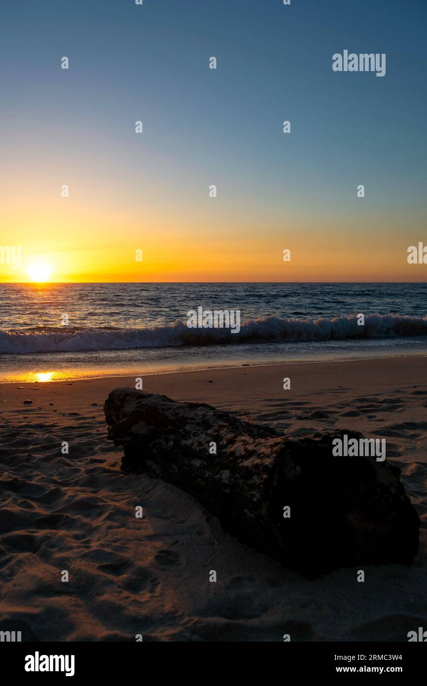 Places of suns hi-res stock photography and images - Alamy