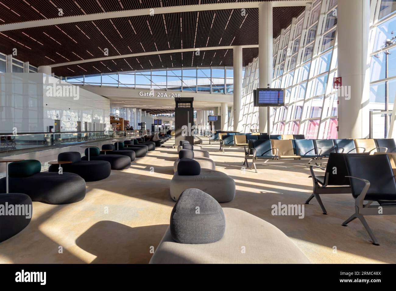 Empty waiting area in Bahrain airport departures terminal Stock Photo ...