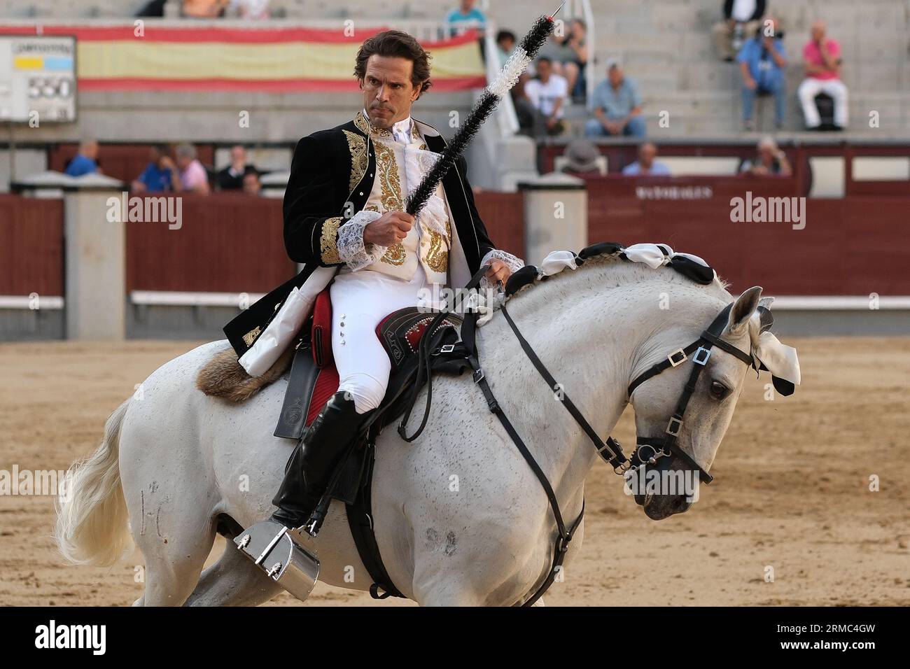 Rejoneador hi-res stock photography and images - Alamy