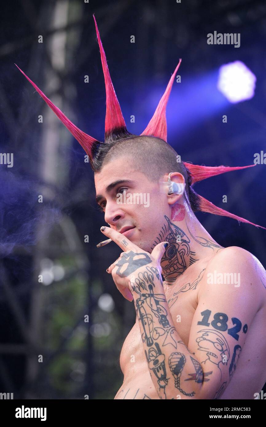 La sad band hi-res stock photography and images - Alamy