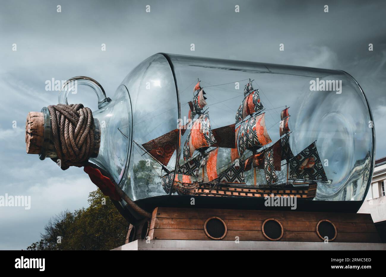 Ship in a Bottle Stock Photo - Alamy