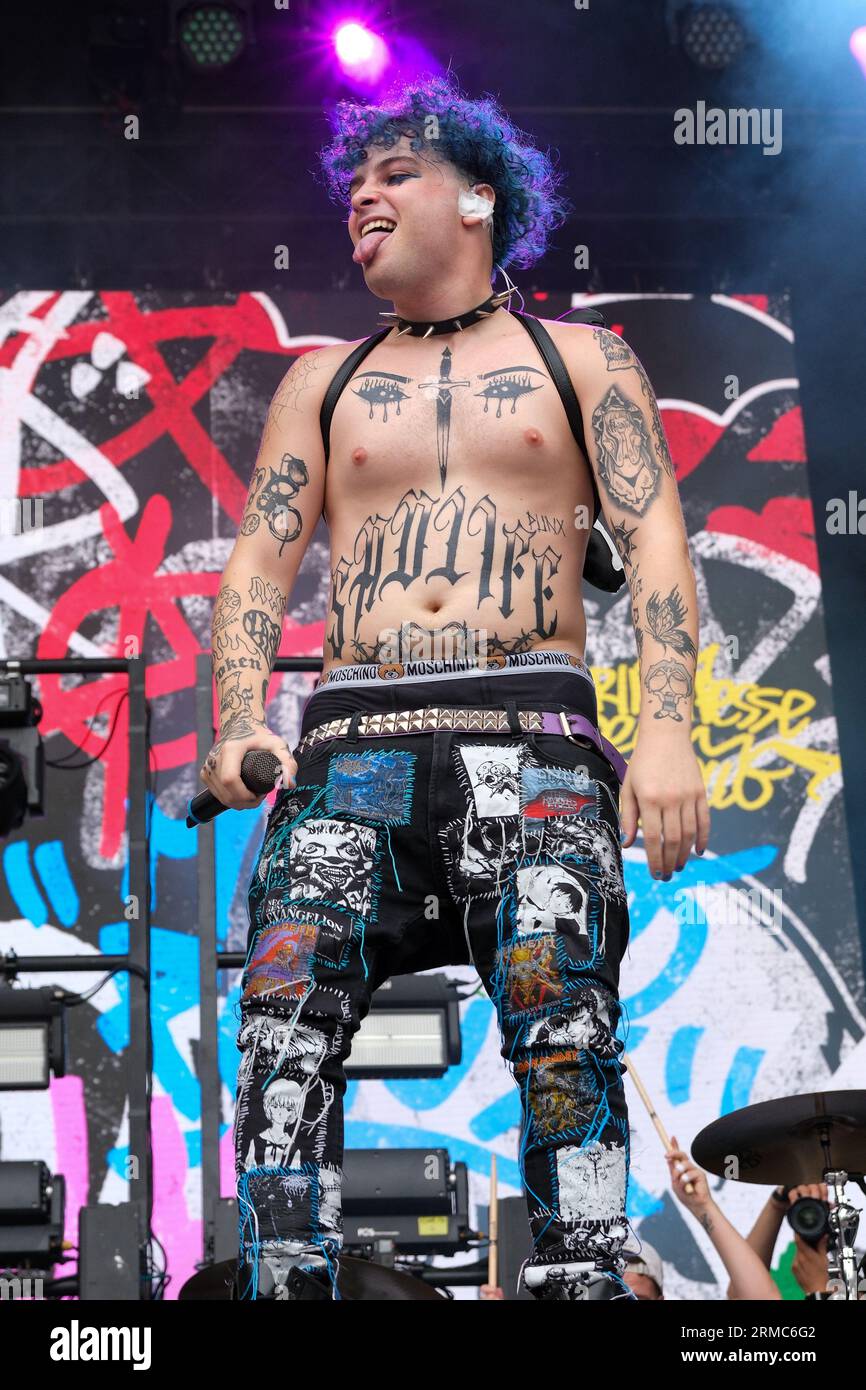 Ama festival hi-res stock photography and images - Alamy