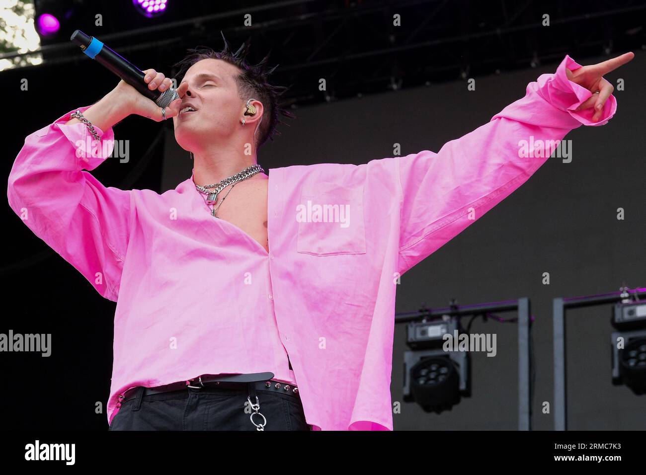 Parriott hi-res stock photography and images - Alamy