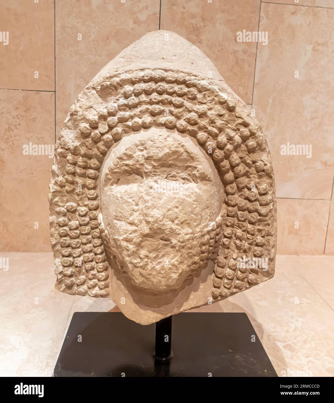 Nabatean sculpture hi-res stock photography and images - Alamy