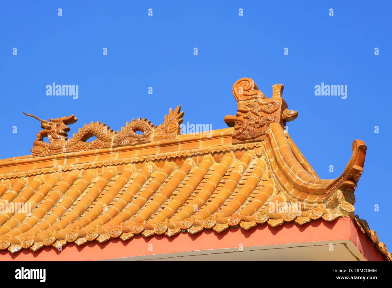 ancient chinese architecture housetop in beijing, china Stock Photo - Alamy