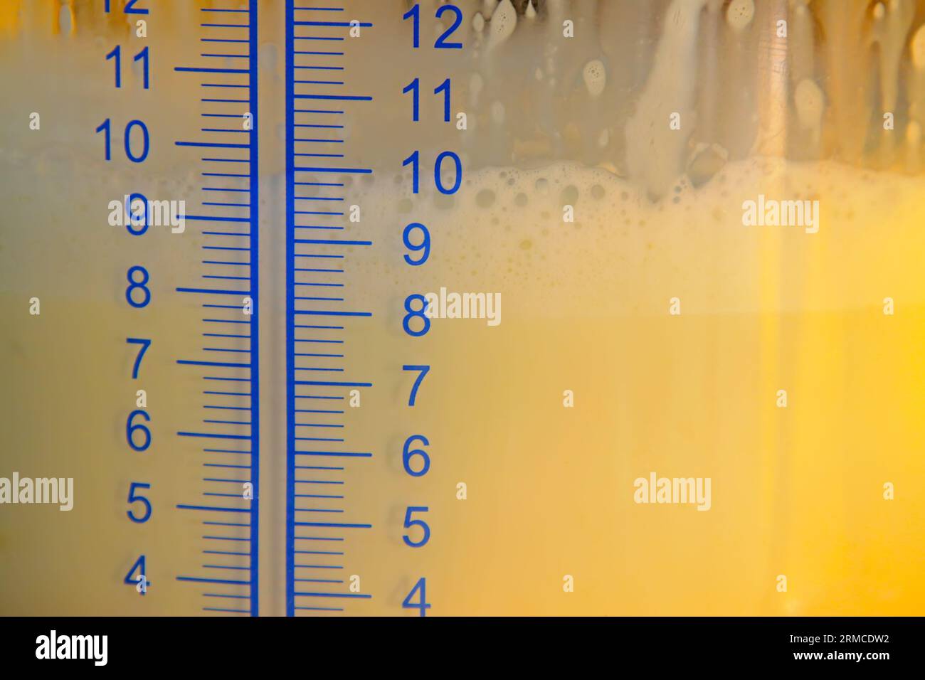 Milk test tube hi-res stock photography and images - Alamy