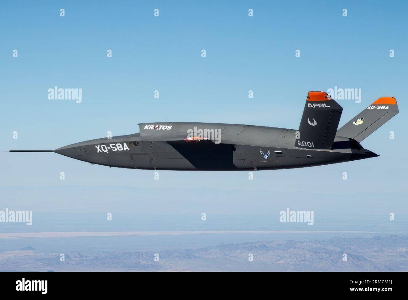 Collaborative combat aircraft hi-res stock photography and images - Alamy