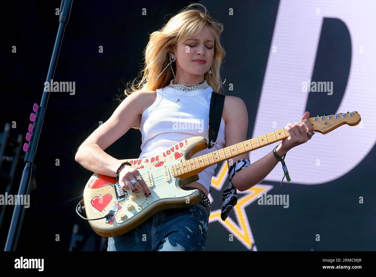Portsmouth, UK. 27th Aug, 2023. English musician, singer and songwriter ...