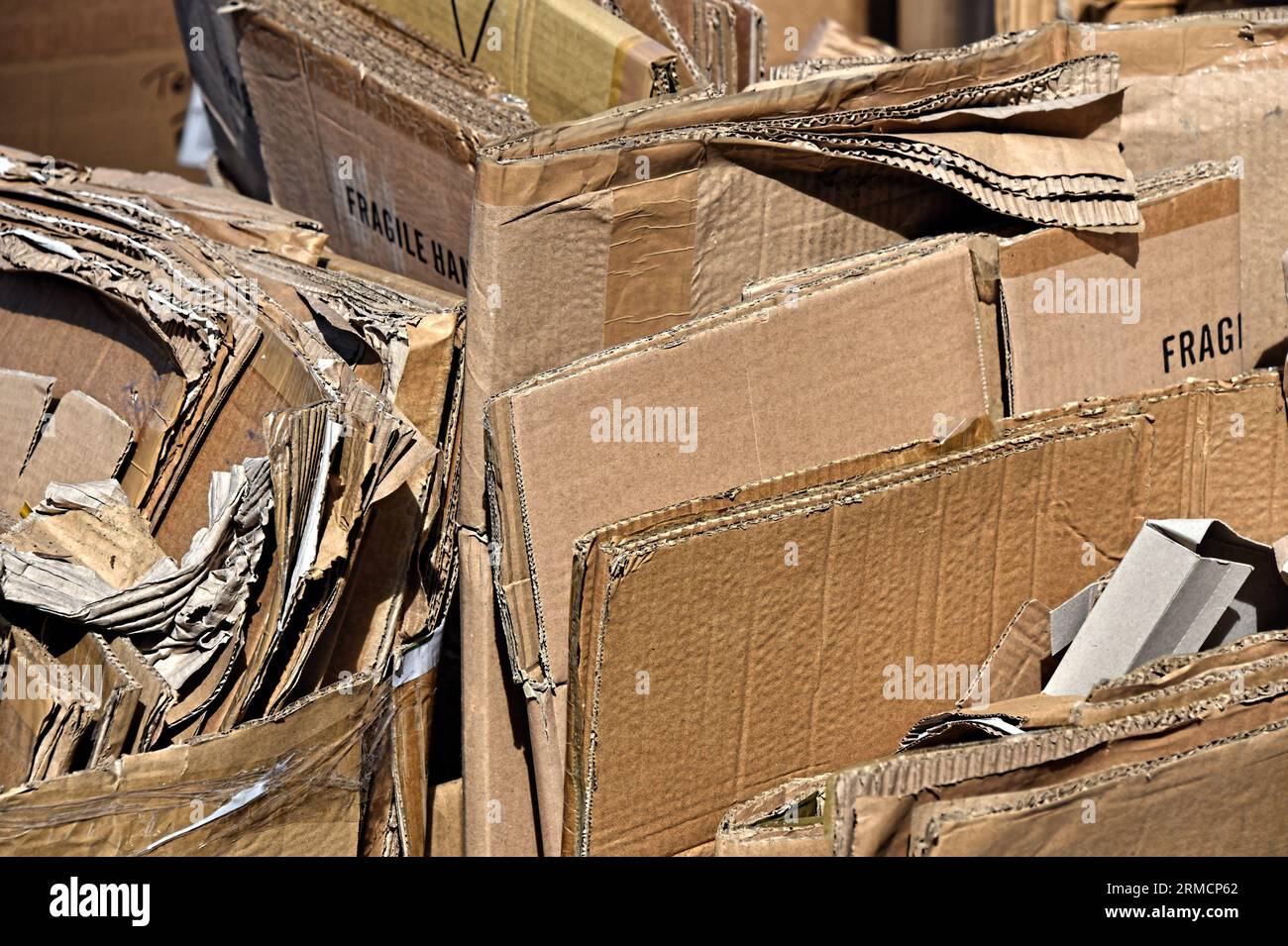 Recycle boxes hi-res stock photography and images - Alamy