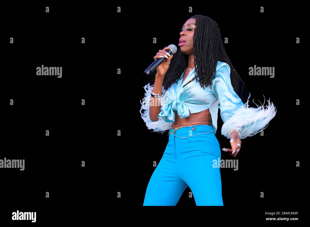 Portsmouth, UK. 27th Aug, 2023. British singer songwriter Heather ...