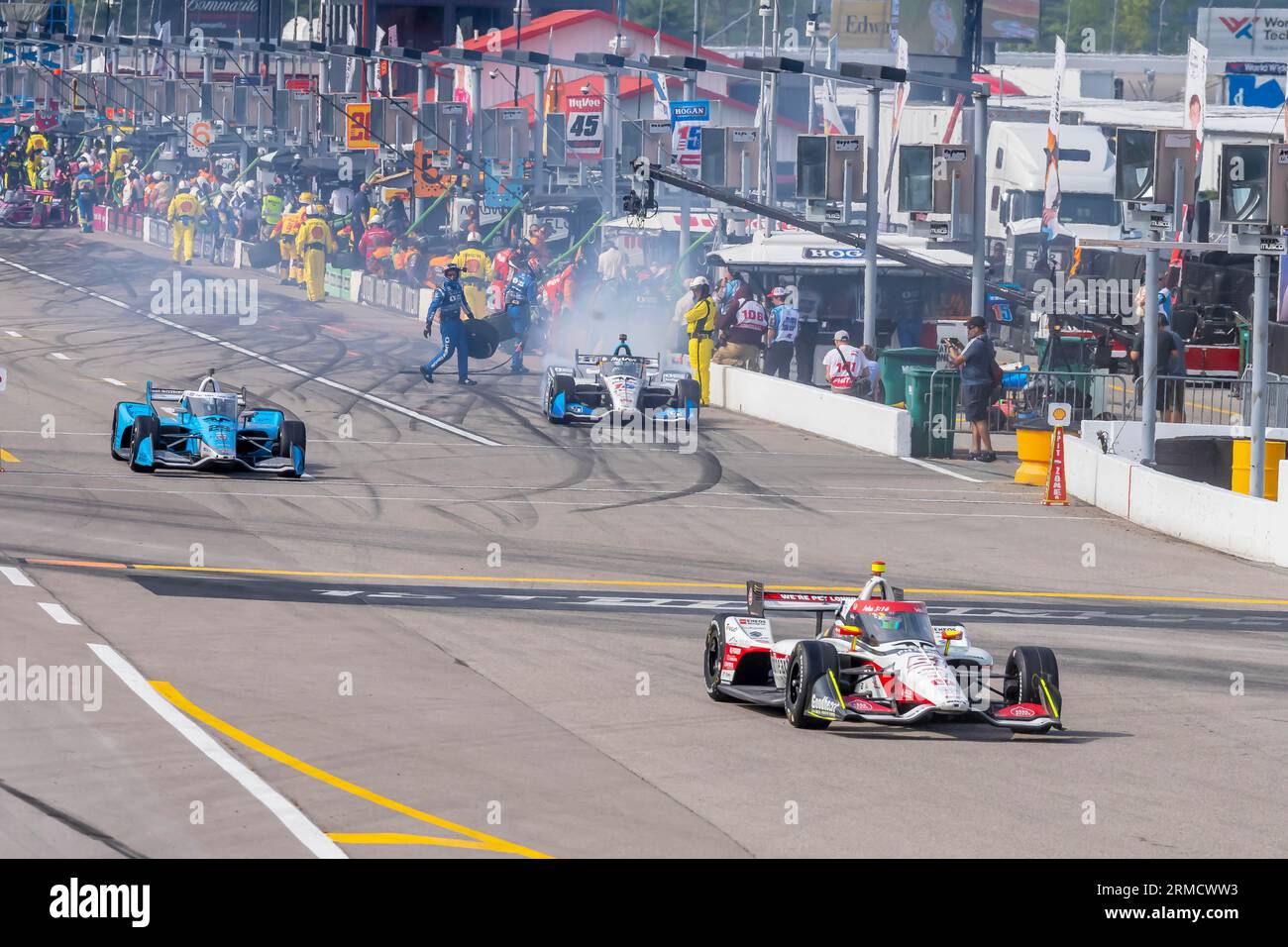 Madison, IL, USA. 27th Aug, 2023. INDYCAR Series driver, STING RAY ROBB ...